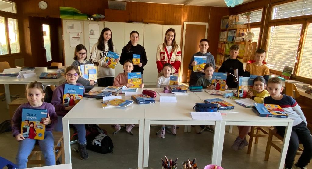 Shkolla Shqipe Zvicër/ Hapet edhe pika shkollore në Laufen të Kantonit ...