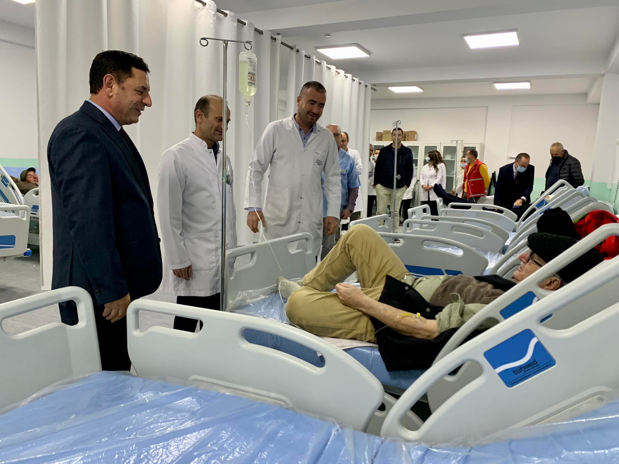 Kryetari i Malishevës, Ekrem Kastrati, ka vizituar Qendrën Kryesore të ...