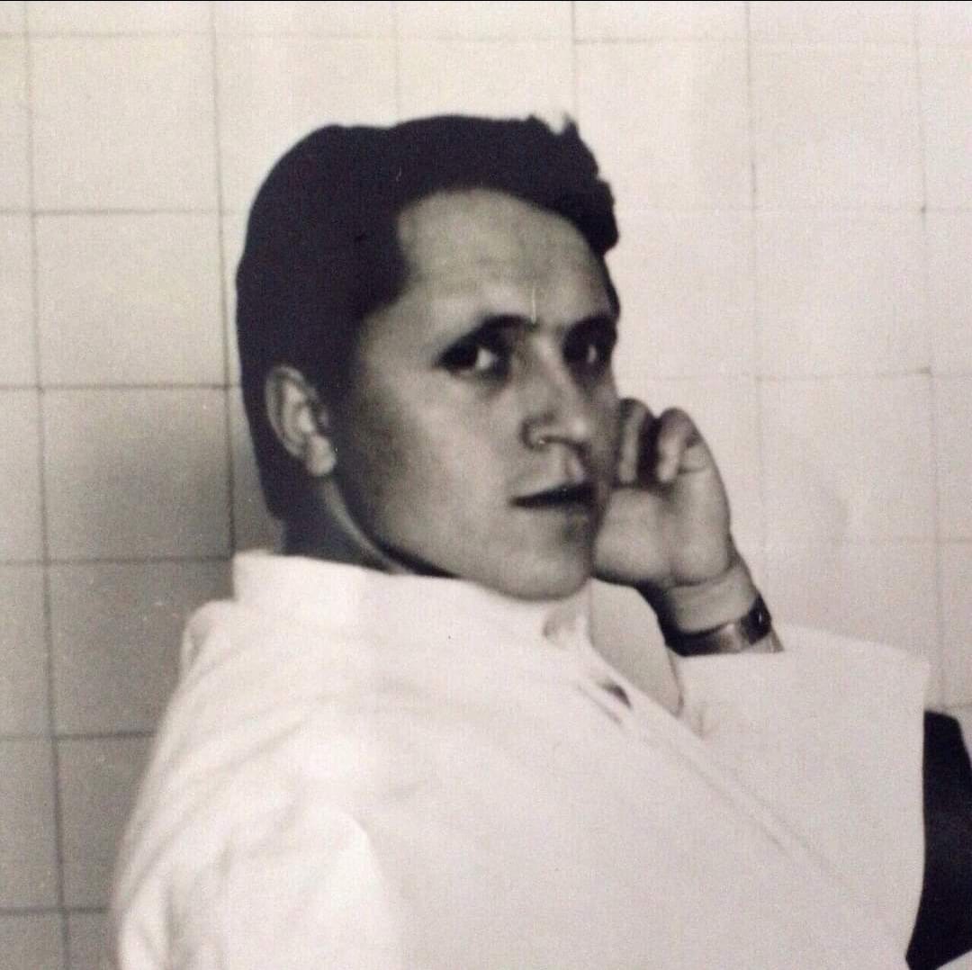 Në 24 vjetorin e rënies përkujtohet Dr. Lec Gradica themeluesi i ...