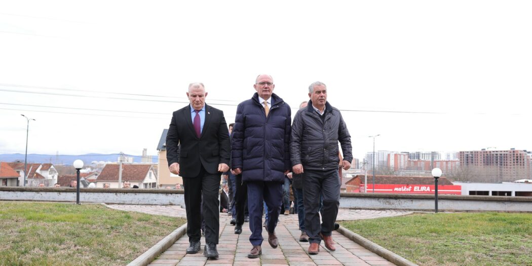 Agim Aliu: Përvjetori i Pavarësisë na gjen të paplotë, pa krerët e të ...