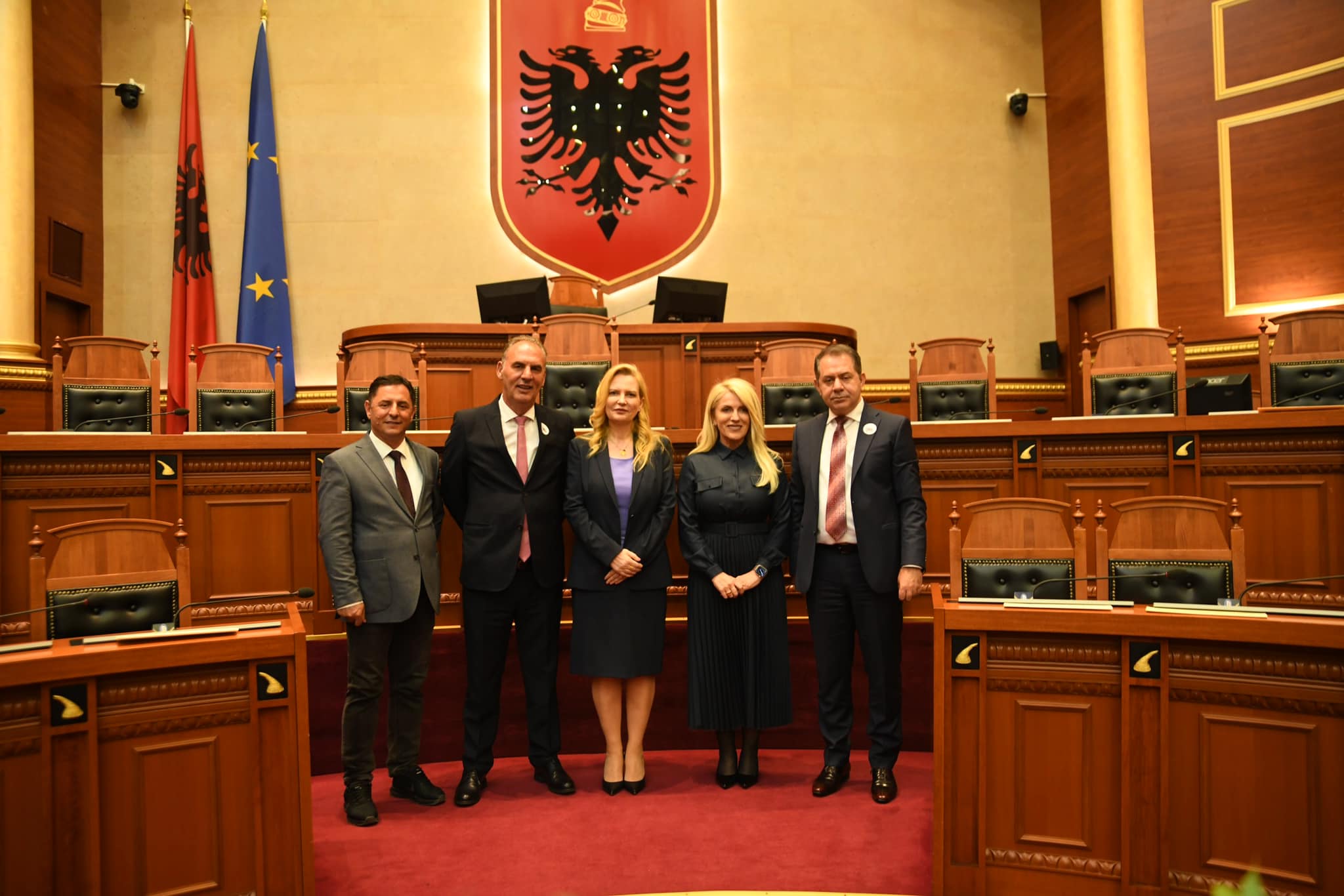 Kryetari i Nismës Socialdemokrate, Fatmir Limaj, foli në Kuvendin e ...