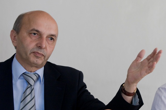 Isa Mustafa: Baca Adem ishte një disident i pathyeshëm dhe një jo ...