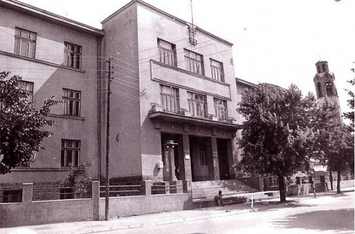 ADIL FETAHU: SHKOLLA NORMALE ‘’SAMI FRASHËRI’’, PRISHTINË (1941-1944 ...