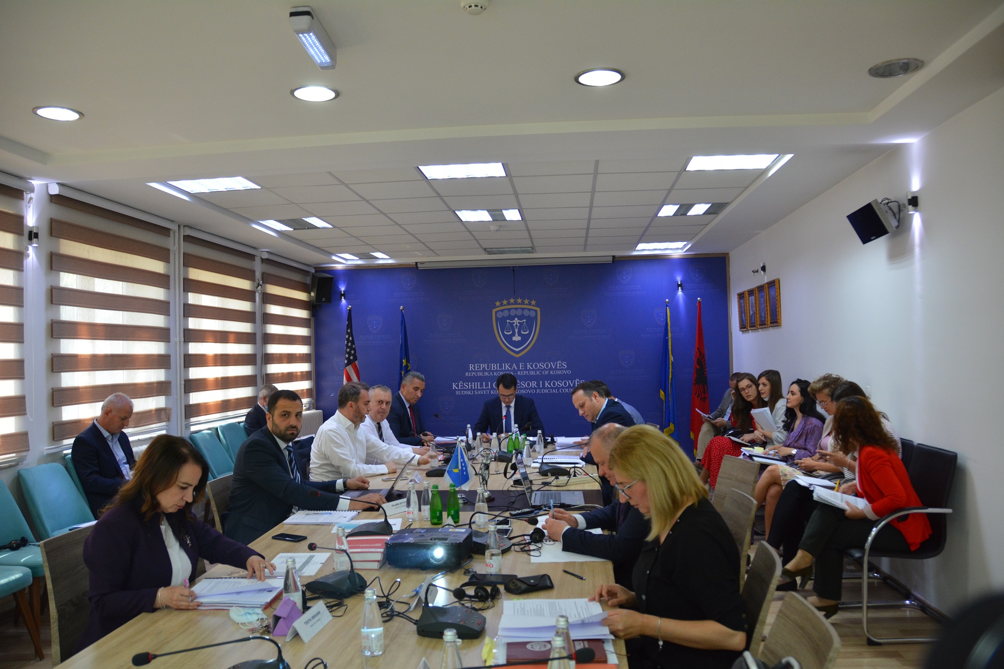 Këshilli Gjyqësor i Kosovës (KGjK), ka mbajtur takimin e 255-të me ...