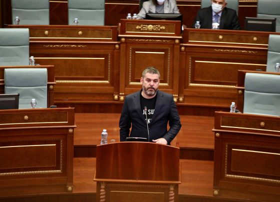 Adrian Kastrati; Hashim Thaçi është vet historia, Albin Kurti është ...