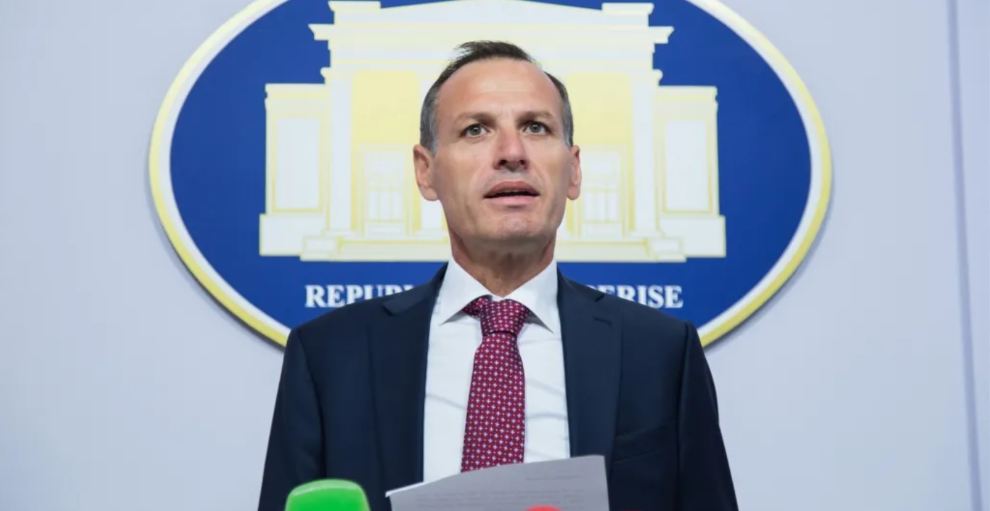 Deputeti që hyri në Kuvendin e Shqipërisë nën siglën e LSI-së, Agron ...