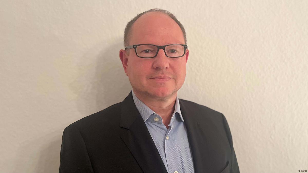 Alexander Rhotert: Pa ndërhyrjen për parandalim të Amerikës, do t' i ...