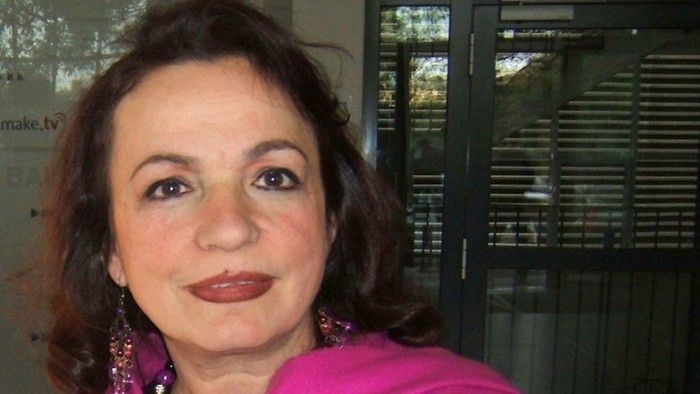 Alida Hisku: Më vjen të qaj kur shikoj të rinj shqiptarë me universitet ...