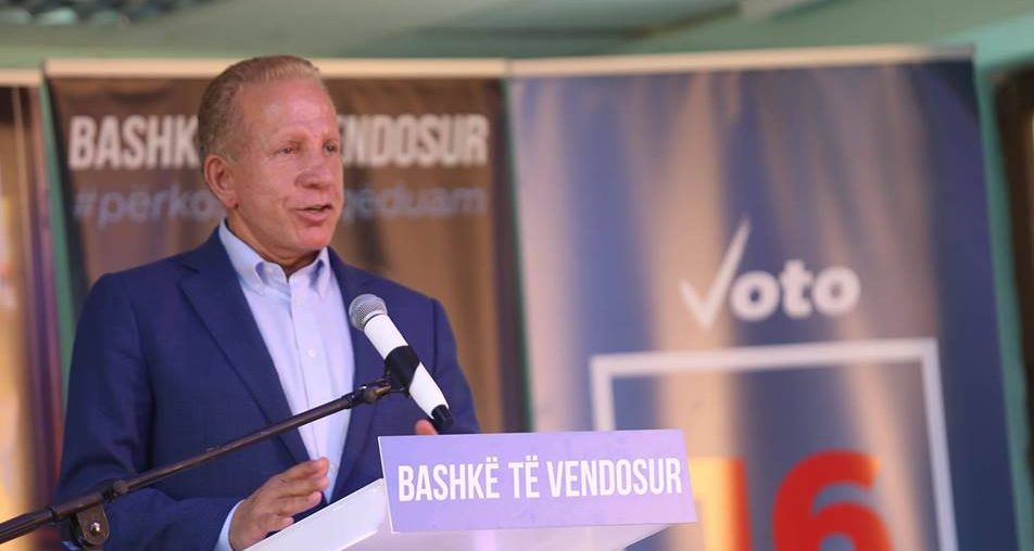 Kryetari i AKR-së, Behxhet Pacolli, vlerësoi bashkëpunimin me Avdullah ...