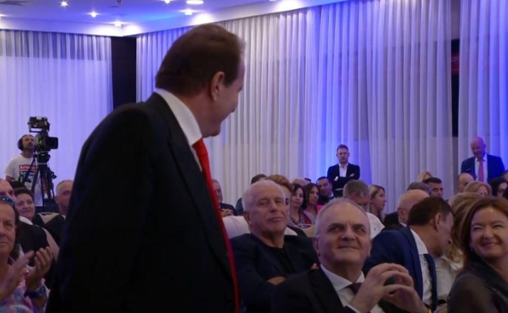 Ambasadori i Kosovës në Kroaci, Martin Berishaj përkrah biznesmenit ...