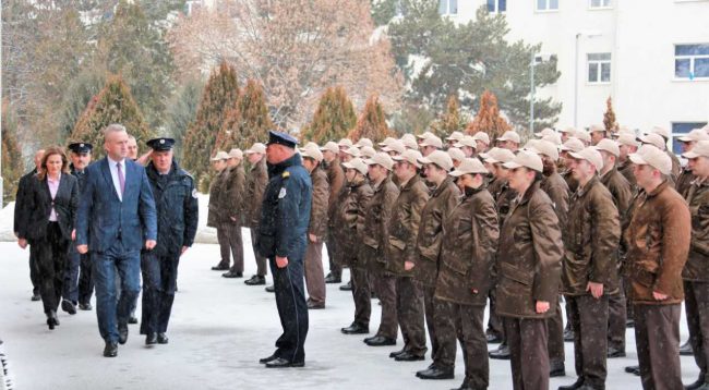 Drejtori i Përgjithshëm i Policisë së Kosovës, Rashit Qalaj viziton ...