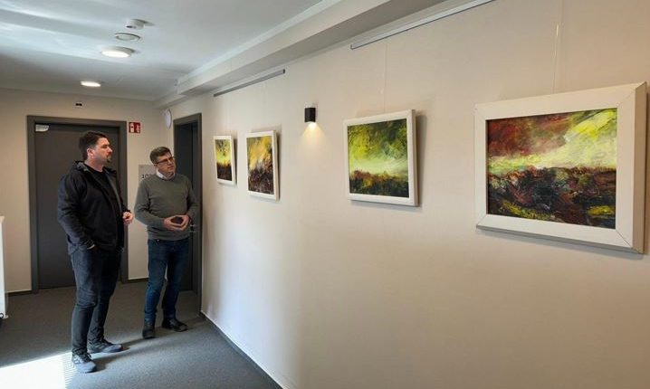 Ilir Muharremi: Profesori dhe artisti nga Besiana , Faton Aliu, ka ...