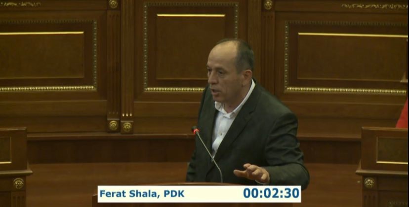 Deputeti i PDK-së, Ferat Shala, konsideron se kryeministri, Albin Kurti ...