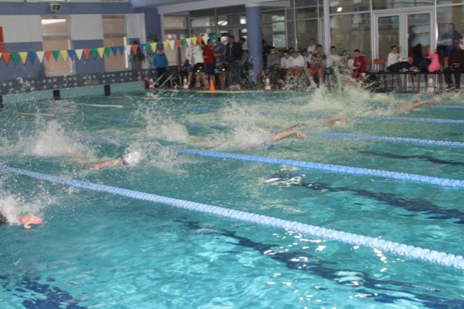 Frank Shkreli: Noti bashkon trojet shqiptare - Radio Kosova e Lirë