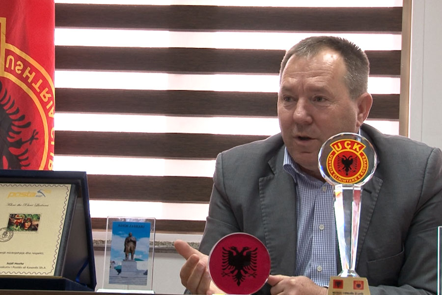 Gjykata Speciale e lejoi Hysni Gucatin, ta vizitojë nënën e tij të ...