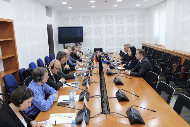 Deputetët e LDK-së: Vjosa Osmani, Anton Quni e Armend Zemaj takuan ...