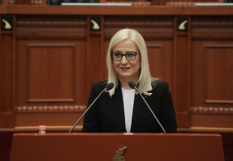 Kryetarja e Kuvendit të Shqipërisë, Lindita Nikolla, ka uruar bashkë ...
