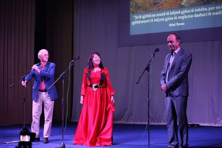 Mrika Trumshi: Nje shuarje aq beftë - Radio Kosova e Lirë