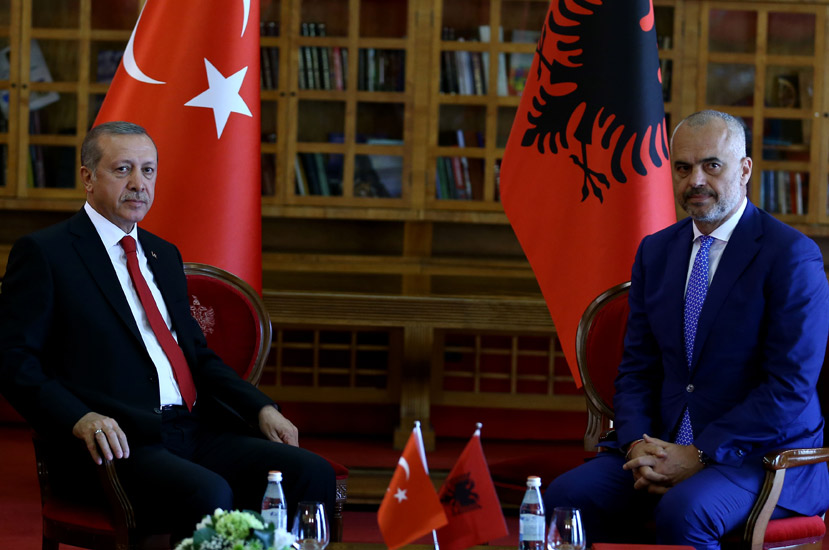 Rexhep Tajip Erdogan: Marrëdhëniet midis Turqisë dhe Shqipërisë - Radio ...