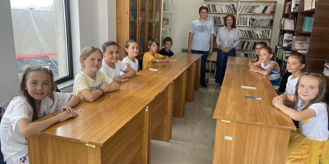 Organizata Health of Natyre in Kosovo dhe Biblioteka e qytetit '' Sokol ...