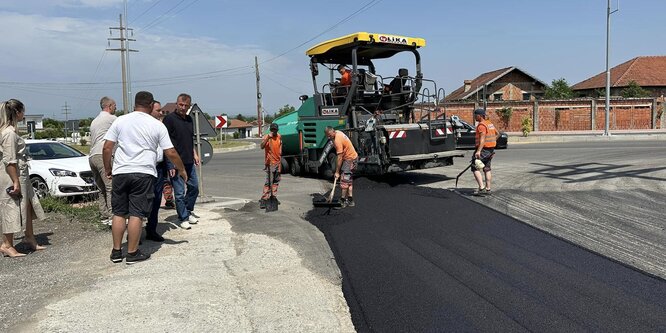 Filluan punimet në asfaltimin e segmentit të rrugës nga rrethrrotullimi ...