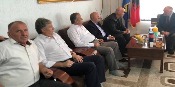 Kryetari Haliti vizitoi BI të Kosovës në Viti - Radio Kosova e Lirë Kryetari Haliti vizitoi BI të Kosovës në Viti - Radio Kosova e Lirë