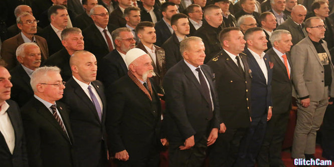 Në Teatrin Kombëtar në Prishtinë është mbajtur Akademi Përkujtimore për ... Në Teatrin Kombëtar në Prishtinë është mbajtur Akademi Përkujtimore për ...