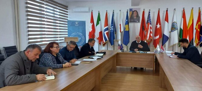 Kryetari Halit priti në takim përfaqësues të projektit “Flows” - Radio ... Kryetari Halit priti në takim përfaqësues të projektit “Flows” - Radio ...