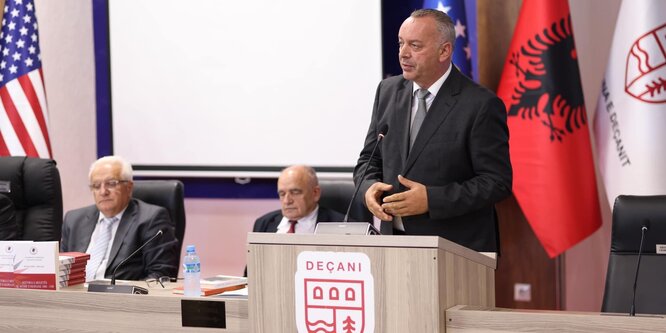 U promovuan veprat e profesorëve Muhamet Qerimi, Dren Brahimaj dhe ...