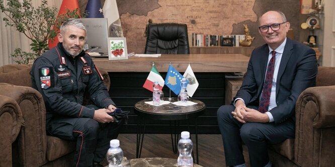 Kryetari Aliu ka pritur në takim kolonelin Massimo Rosati - Radio ... Kryetari Aliu ka pritur në takim kolonelin Massimo Rosati - Radio ...
