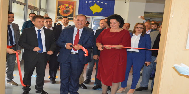 Themelohet Qendra për Karrierë në Qendrën e Kompetencës “ Kujtim ...