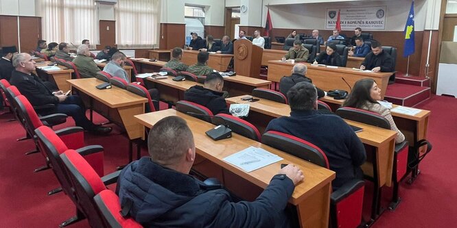 Në Rahovec mbahet mbledhja e KKSB-së, e para për këtë vit - Radio ...