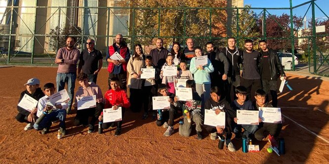 Ka përfunduar ”Kampi Veror Multietnik i Tenisit 2022” në Ferizaj ...