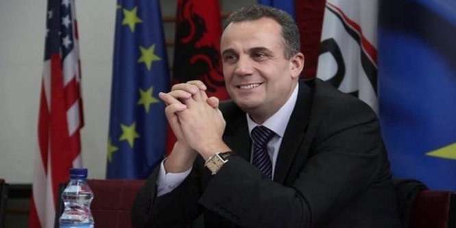Kryetari Ismajli uron qytetaret me rastin e ndërrimeve të moteve ... Kryetari Ismajli uron qytetaret me rastin e ndërrimeve të moteve ...