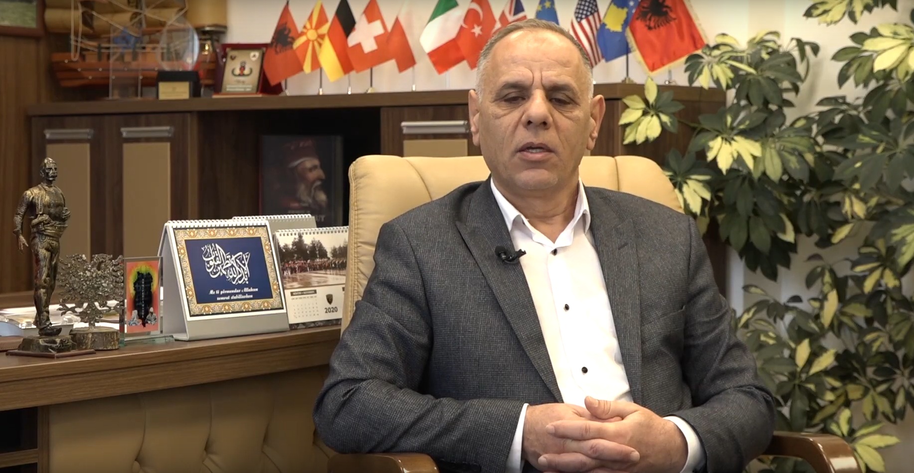 Radio Kosova e Lirë: Intervistё me z. Rufki Suma, ish-kryetar i Hanit ...