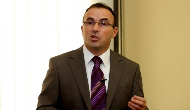 Ish-kryeshefi i PTK-së Shyqyri Haxha, ka sot ka dorëzuar padi kundër ...