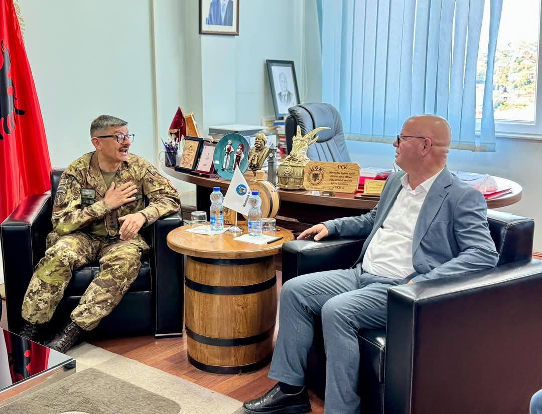 Francesco Errico, Komandant i KFOR-it për Rajonin Perëndim vizitoi ...