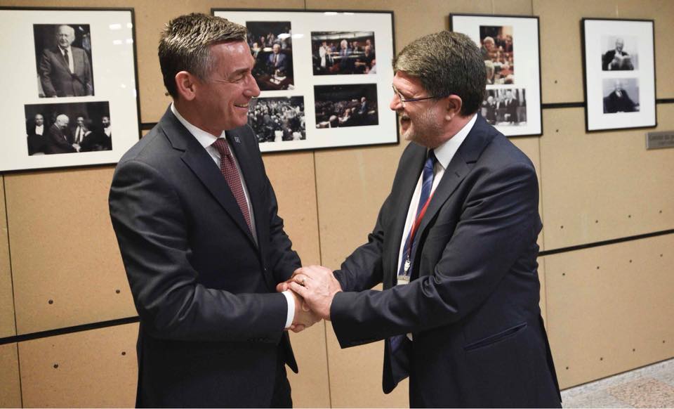 Kryekuvendari Veseli ka zhvilluar takime të ndara me eurodeputetë të forcave të ndryshme ...